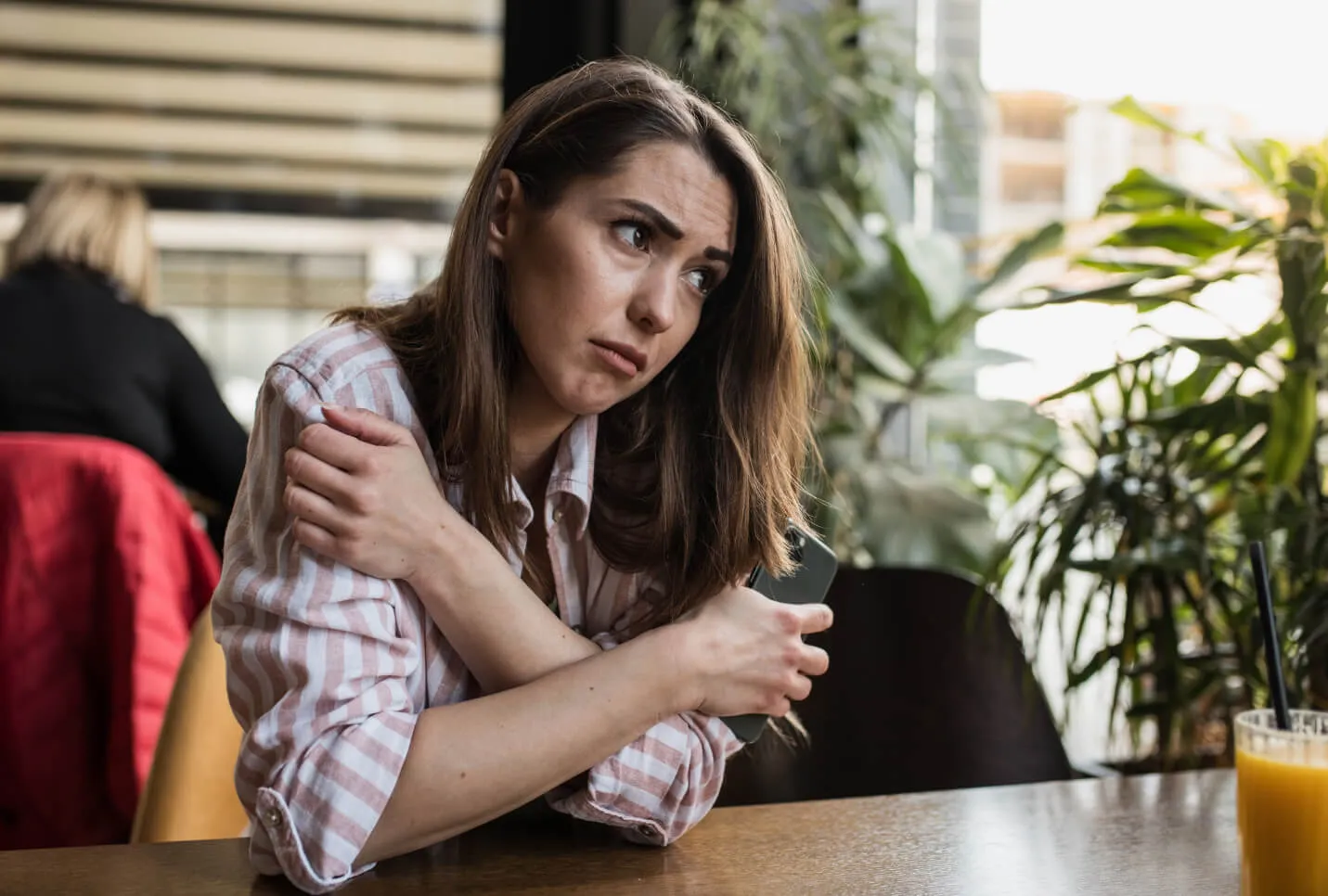 Crippling Anxiety: Psychiatrist-backed Tips and Treatment Options ...