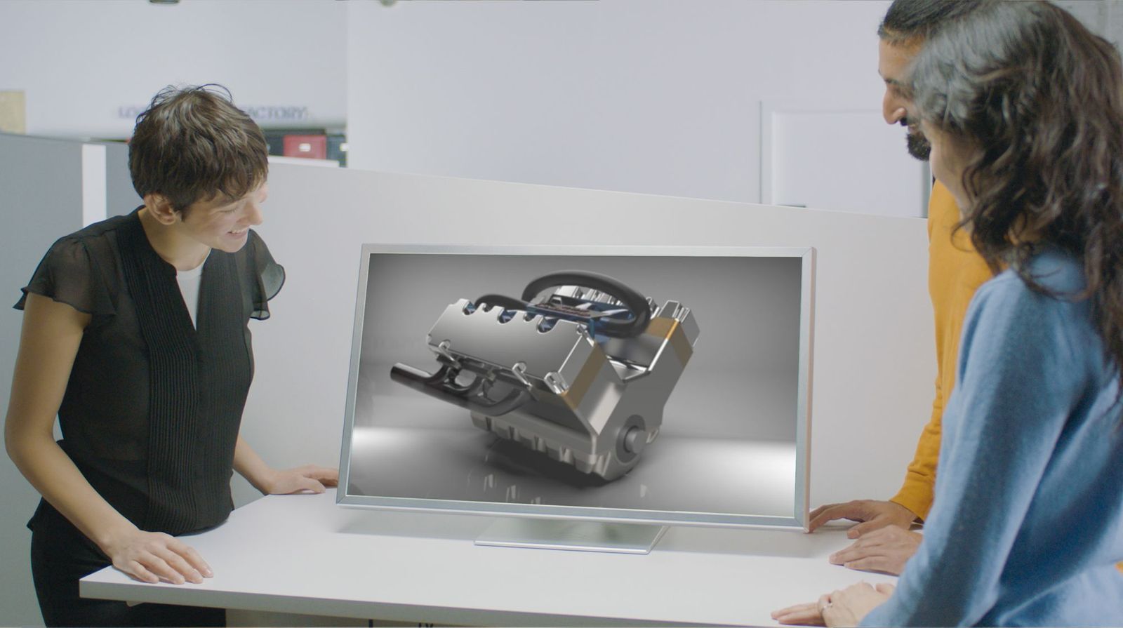 Looking Glass 32": Next-Gen Group-Viewable 3D Display