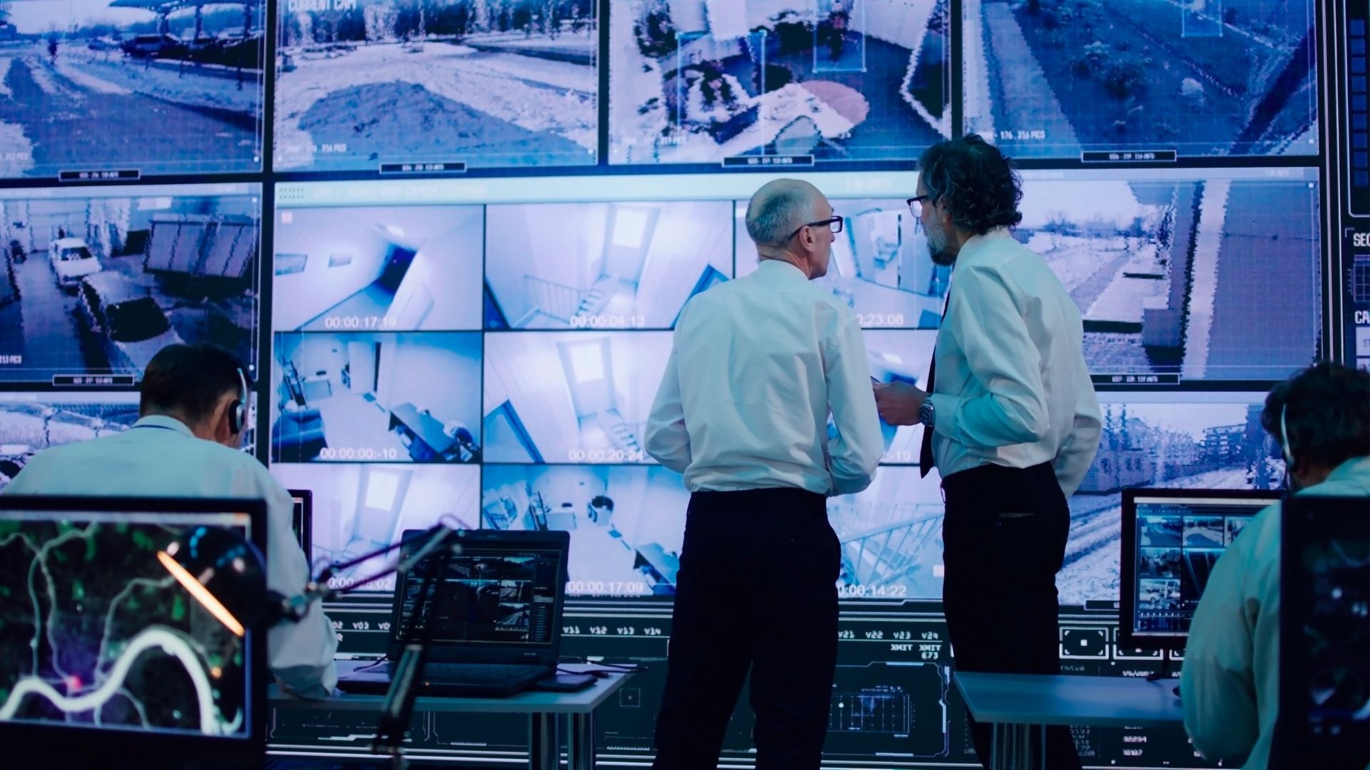 What is a Video Management System (VMS)? VMS Meaning | Isarsoft