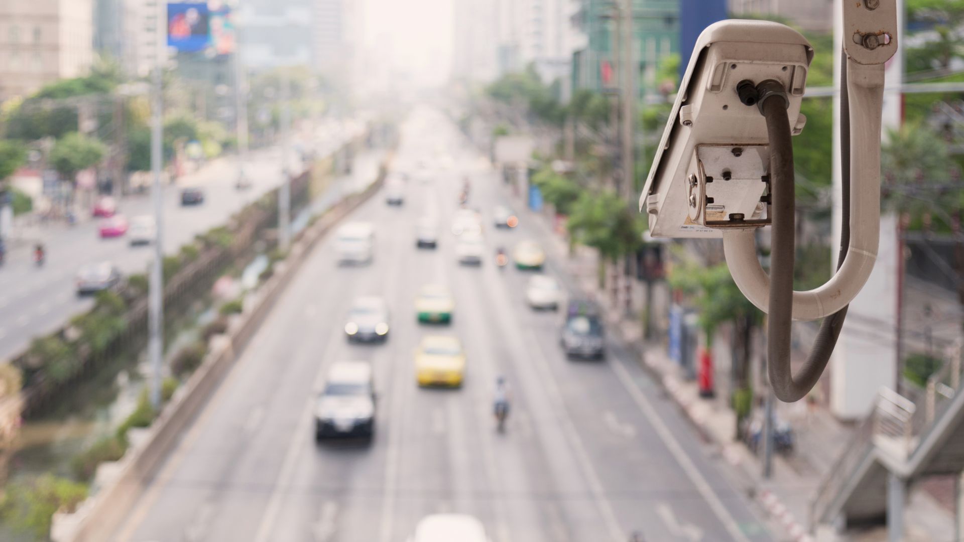 What is a traffic camera? Traffic Camera Meaning | Isarsoft