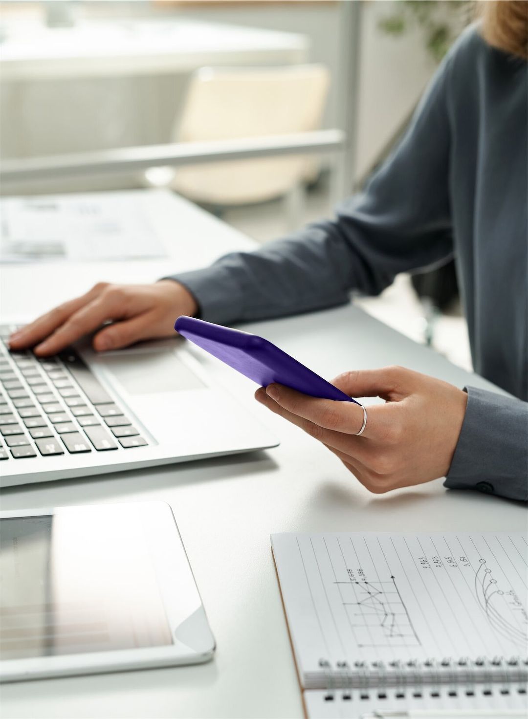 Flexitime | Definition, Examples, Advantages and Challenges