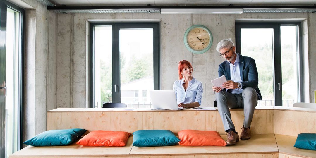 deskbird: Desk Booking & Week Planning Solutions