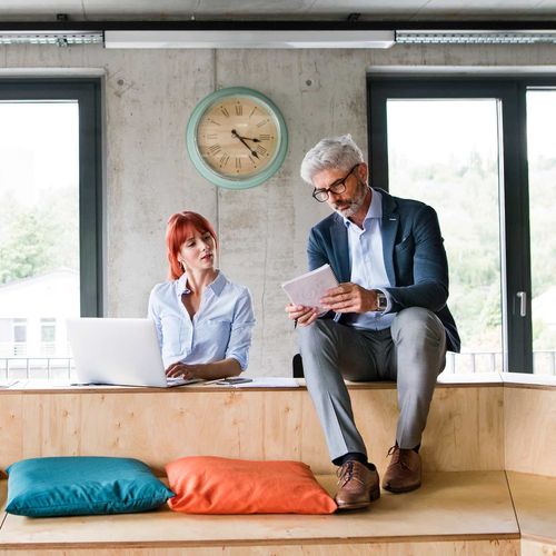 deskbird: Desk Booking & Week Planning Solutions