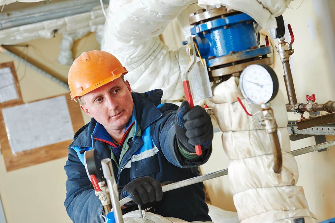 Reducing failure and boosting productivity for gas compressors ...