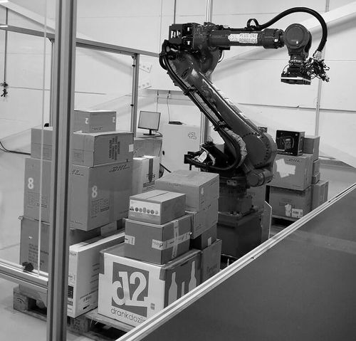 Robotic Depalletizing | Plus One Robotics