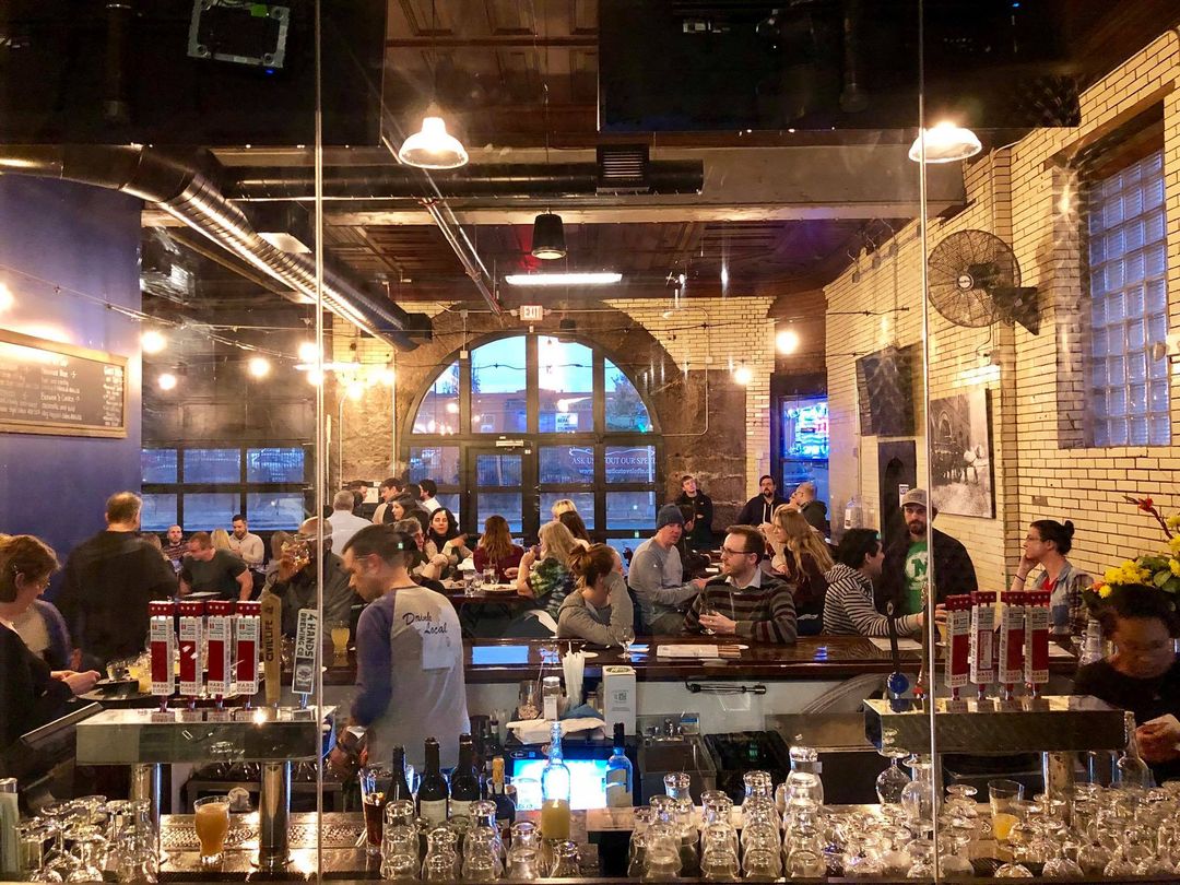 Visit Our Taphouse!