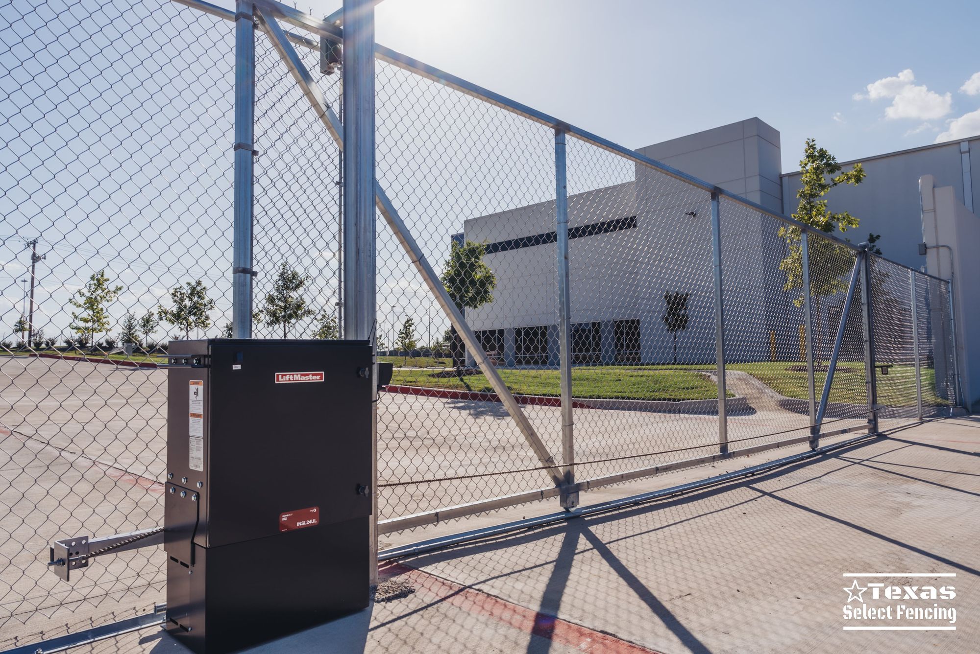 Dallas Fence Company | Cedar, Chain Link & Wrought Iron - Texas Select ...