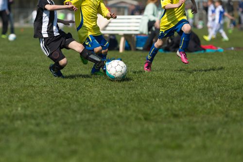 The Complete Guide to Soccer Positions: Center Defensive Midfield (CDM)