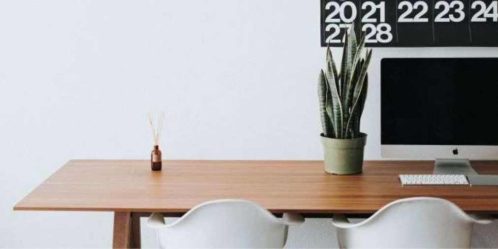 Main Differences: Remote Work vs Distributed Work | Rock