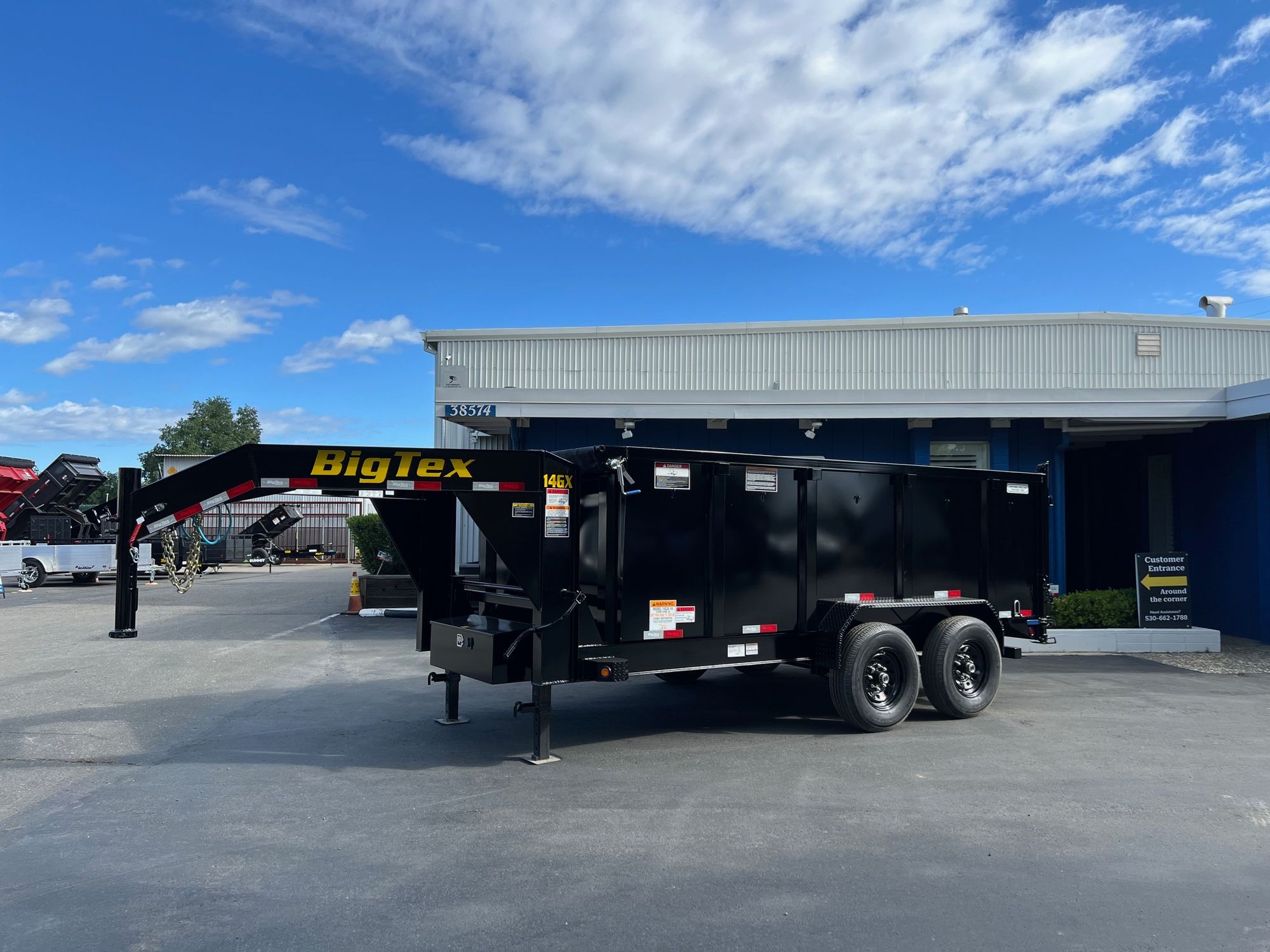 Johnson Trailers | Gooseneck Trailer