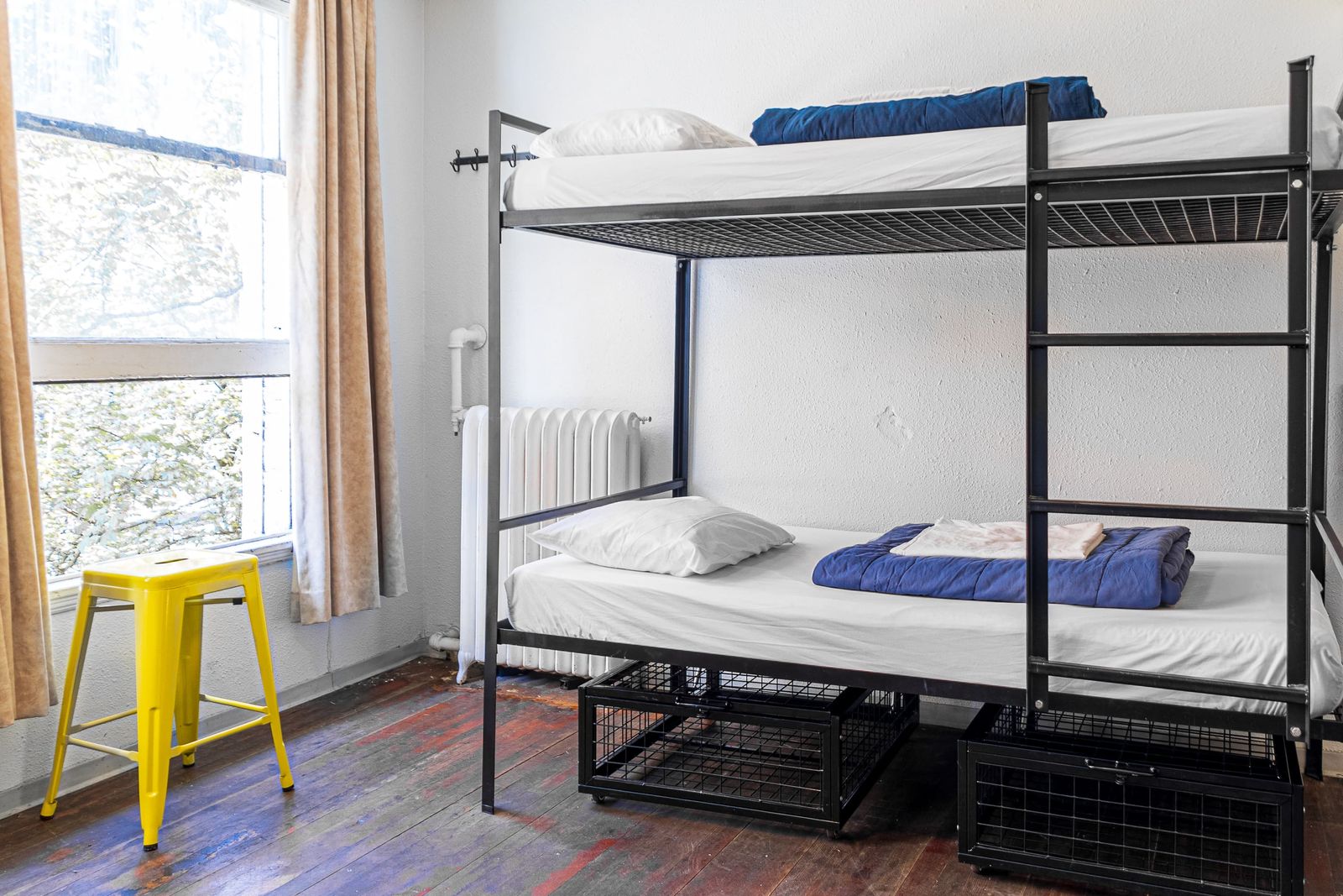 Gastown Hostel | The Cambie Hostel - Vancouver's best choice for hostels!