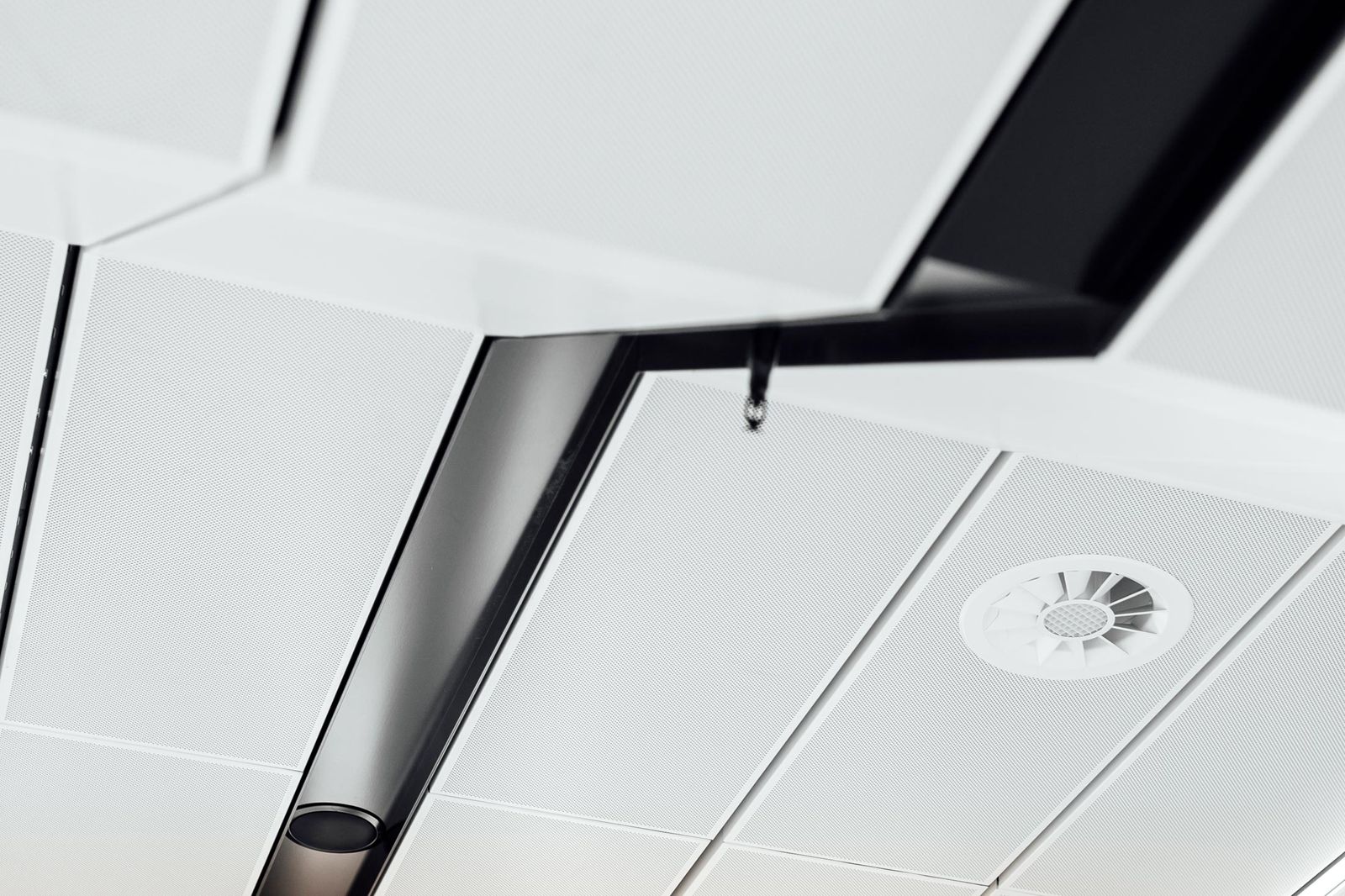 Designing the Perfect Service Trough for your Ceiling