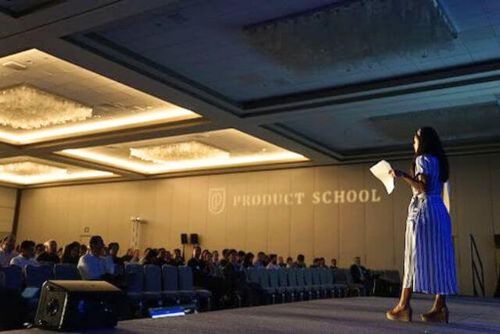 Teleprompter.com | What is a Confidence Monitor: A Comprehensive Guide