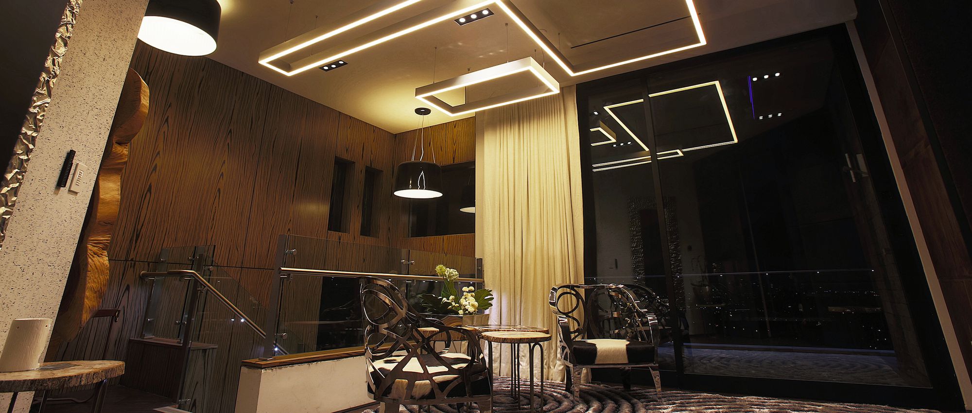 Elegant custom LED pendant light