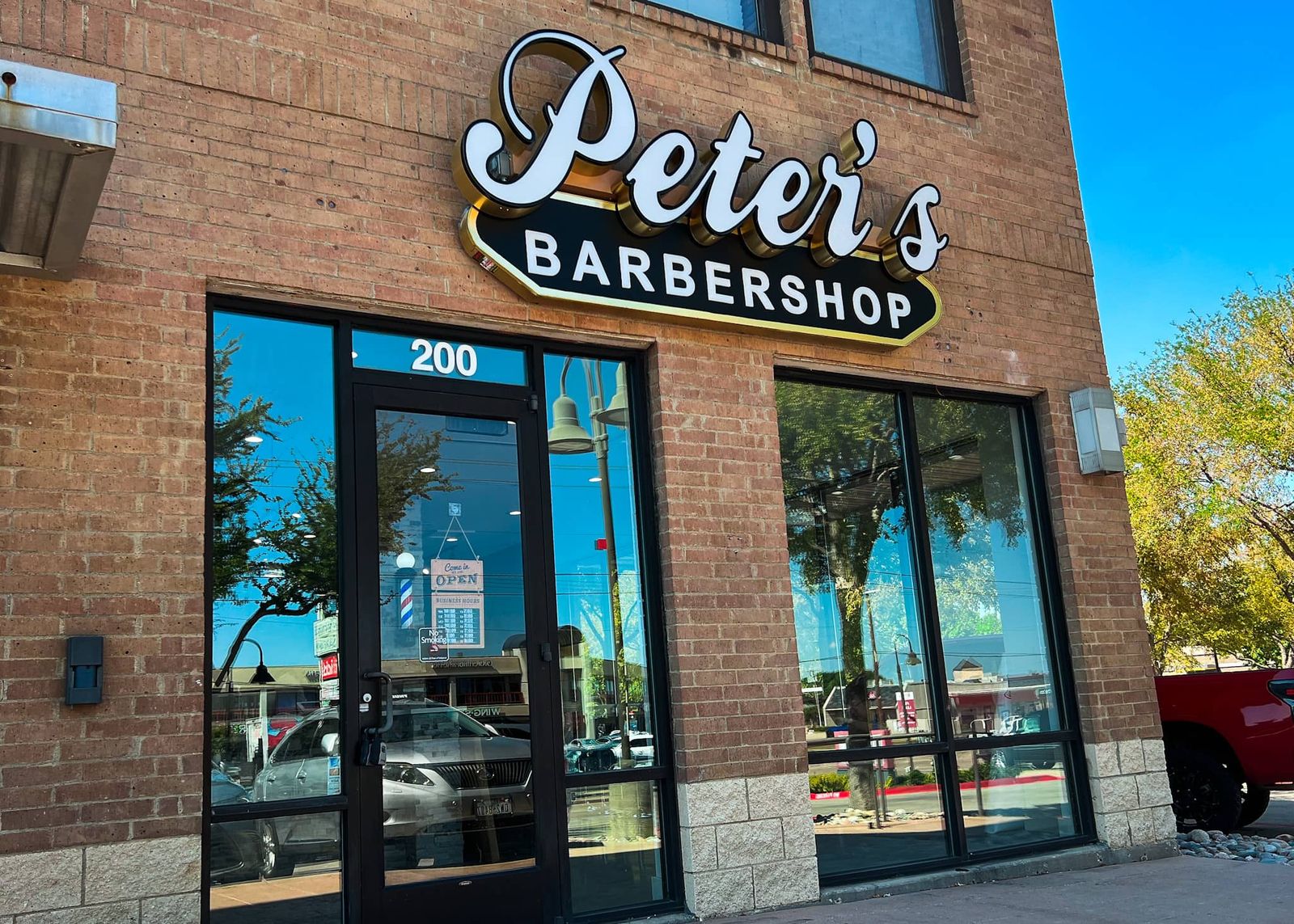 Dallas top rated Men's Barber Shop