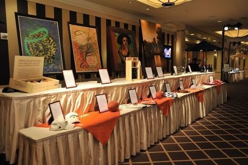How to Set Up a Silent Auction Table to Inspire More Bids