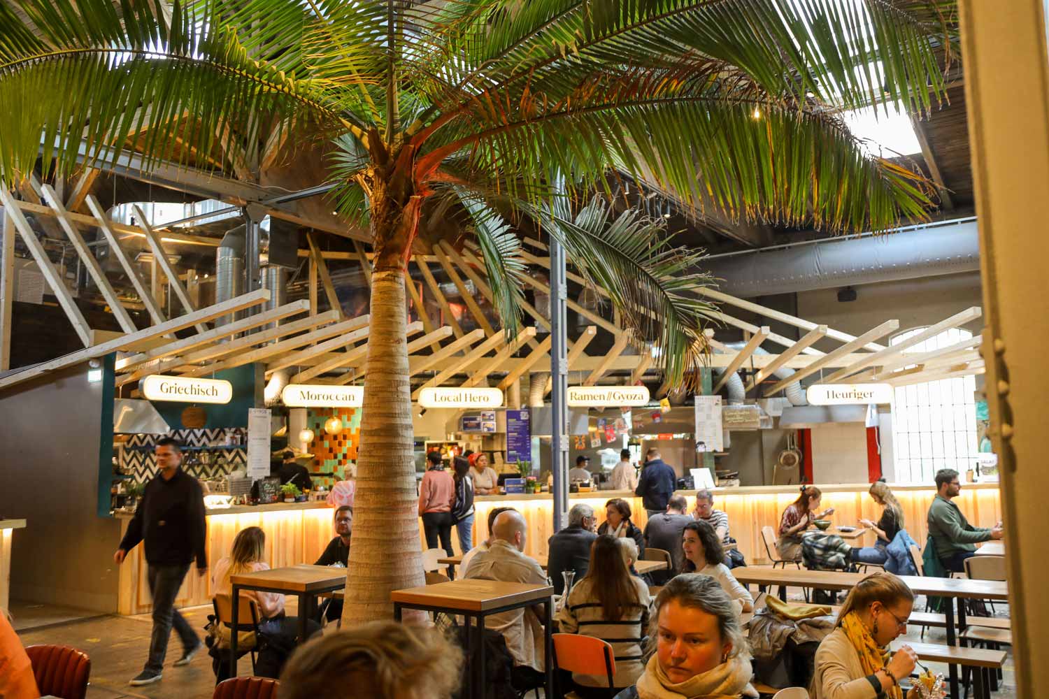 Menüs aller Gastronomen im Gleis//Garten