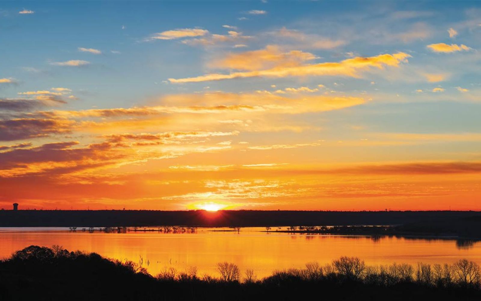 The Landings | Lakefront Living