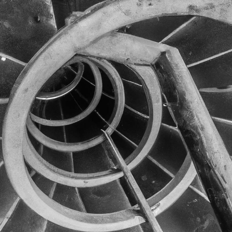 Grayshift – The Dictionary of Obscure Sorrows