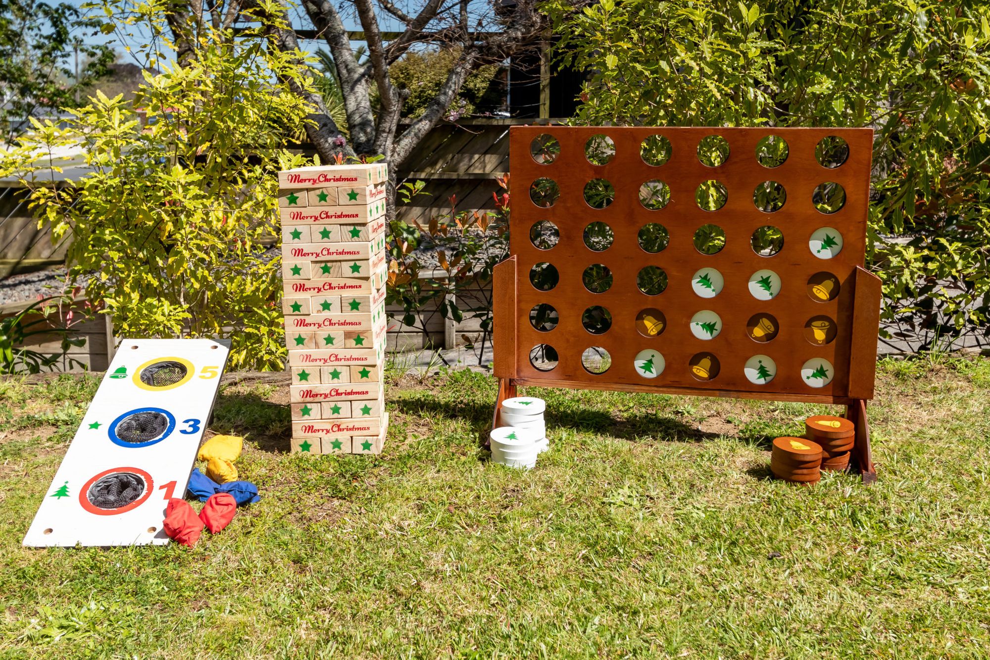 Party Games for Hire | Portable Mini Golf | Giant Wooden Games | Theme ...