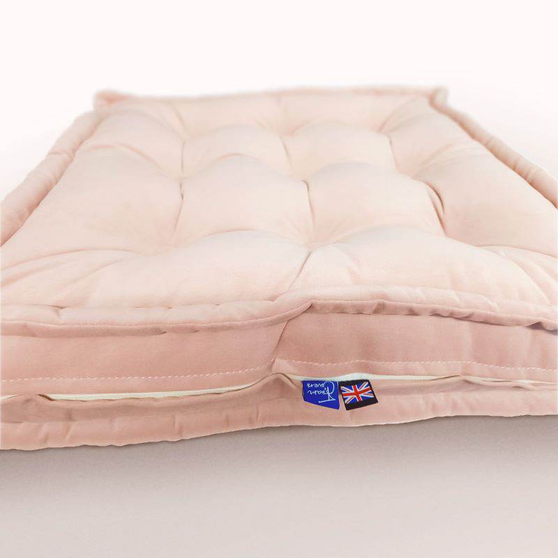 French Mattresses | Made-to-Measure Foam, Covers & Upholstery