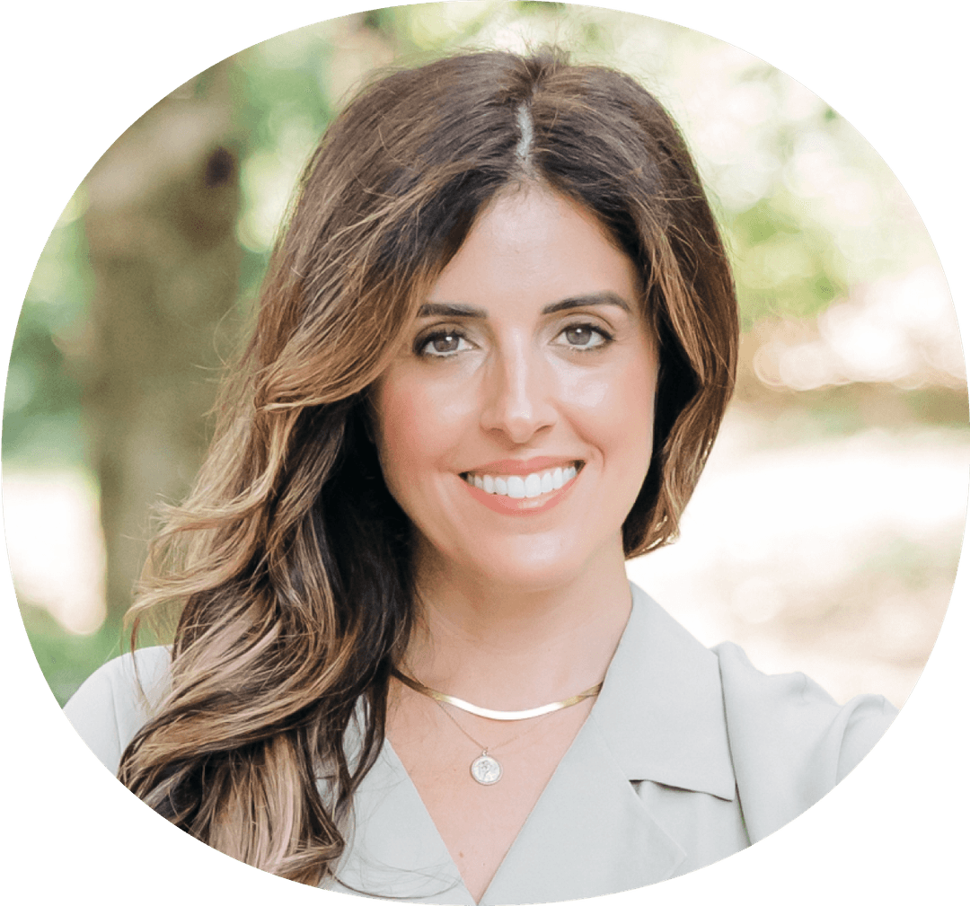 Do’s and Don’ts During Egg Freezing: Alcohol, Baths, Exercise, and More