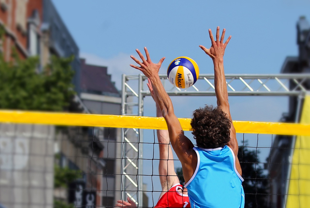 10 Ways to Improve Your Volleyball Timing - Javelin Sports