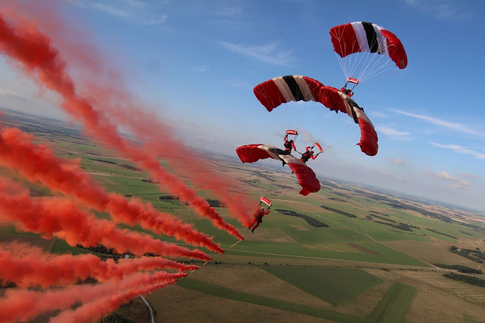 Red Devils elite parachute unit to jump into action during bumper ...