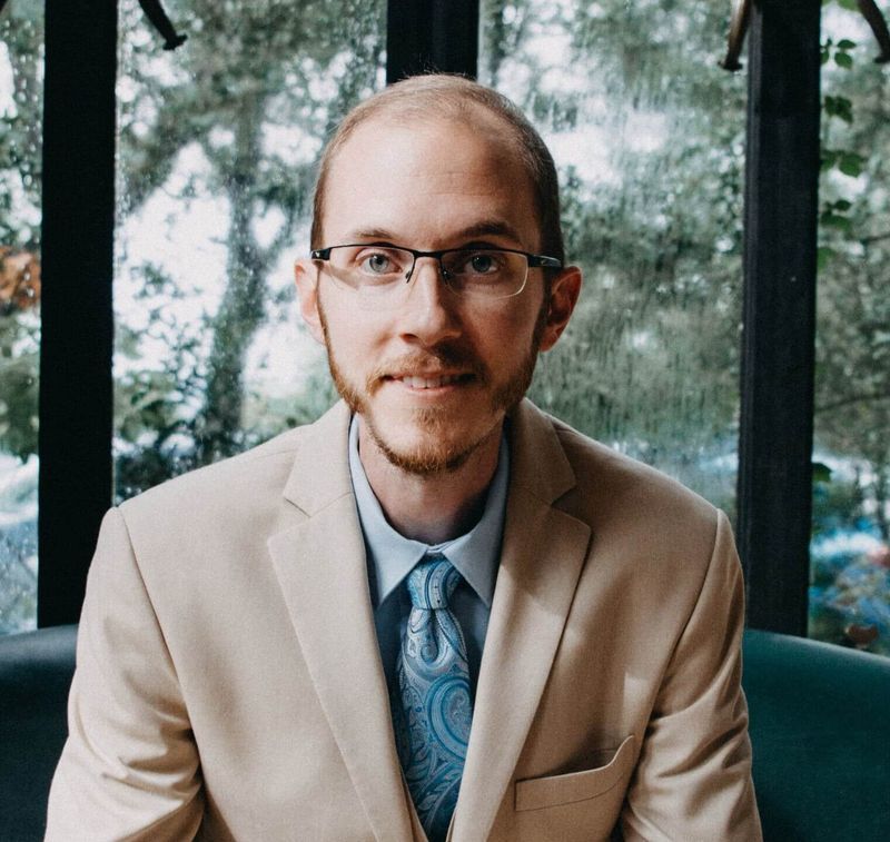 About Louis Laves-Webb & Associates