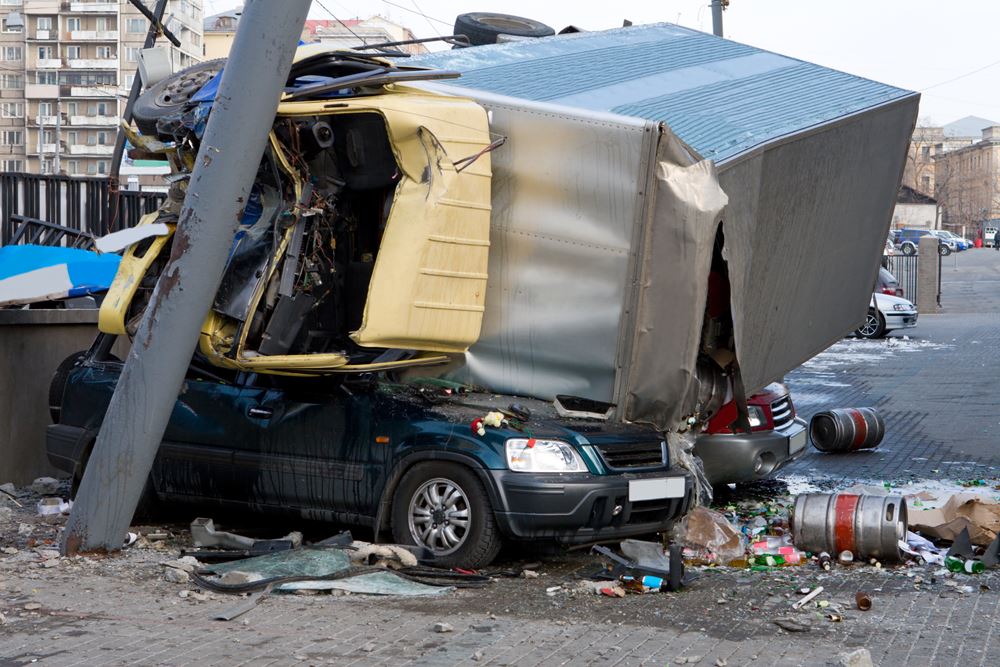 Memphis, TN – Semi-Truck Crash on I-40 near Danny Thomas Blvd - Dunk ...