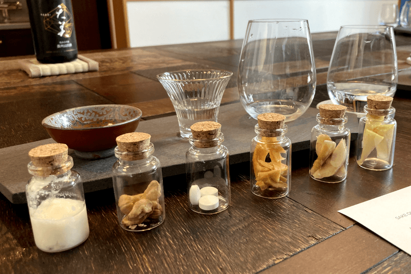 What Does Sake Taste Like: Common Sake Aromas And Flavors