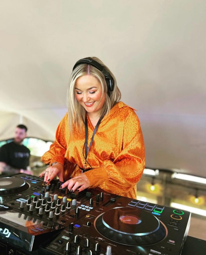 DJ Holly Jay