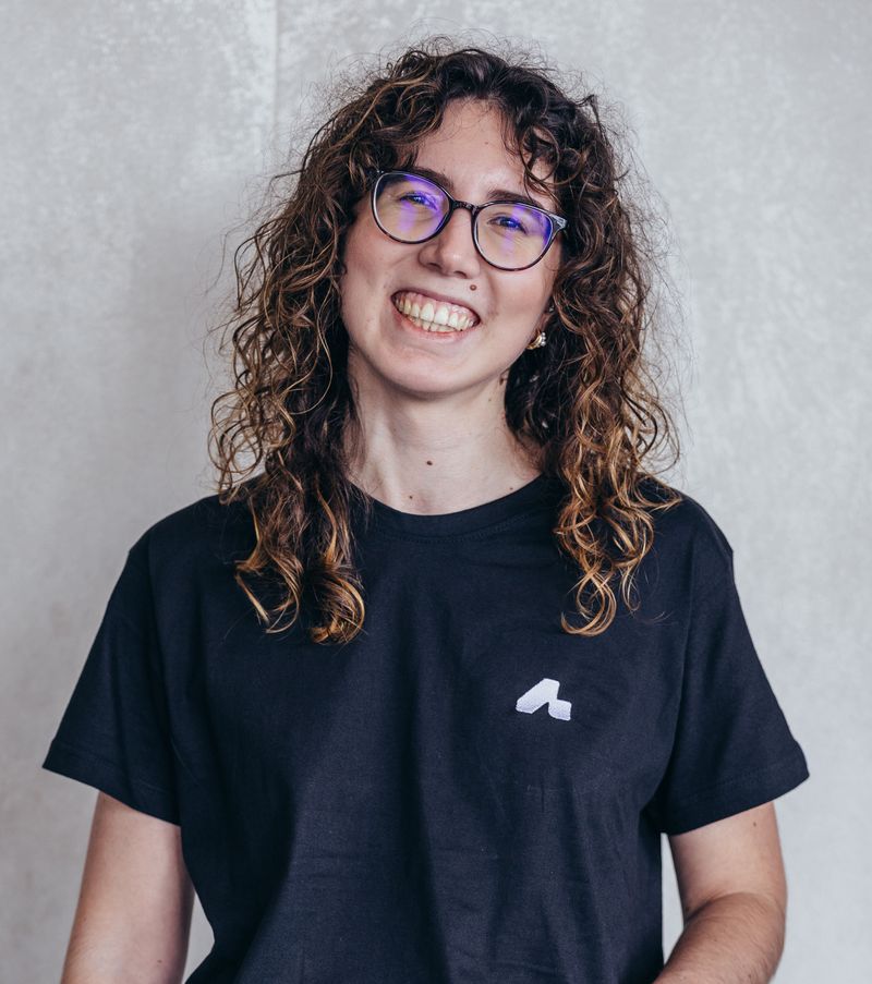 Best cold call opening lines, best day & time to call (2026)