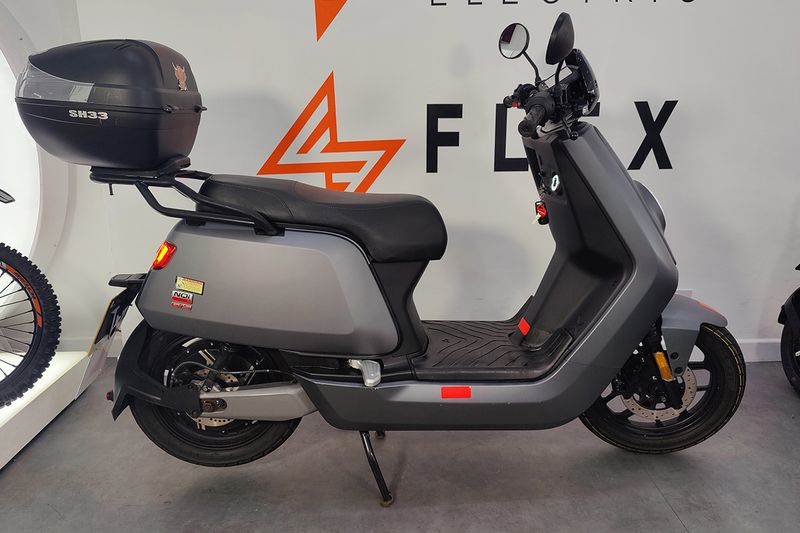 50cc and 125cc Electric Motorbikes, Mopeds and Scooters – UK Specialists