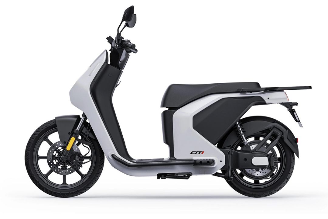 Electric Mopeds for Delivery Riders | Flex Electric