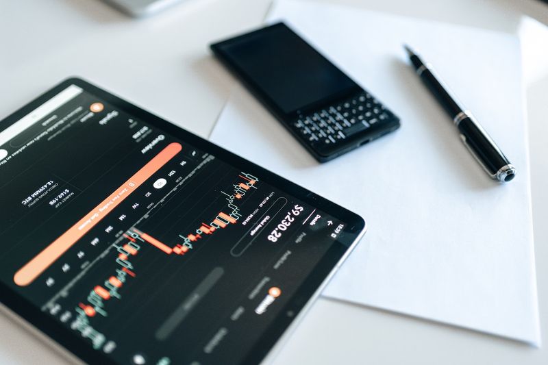 Death Cross Crypto – Definition and How to Identify on A Price Chart