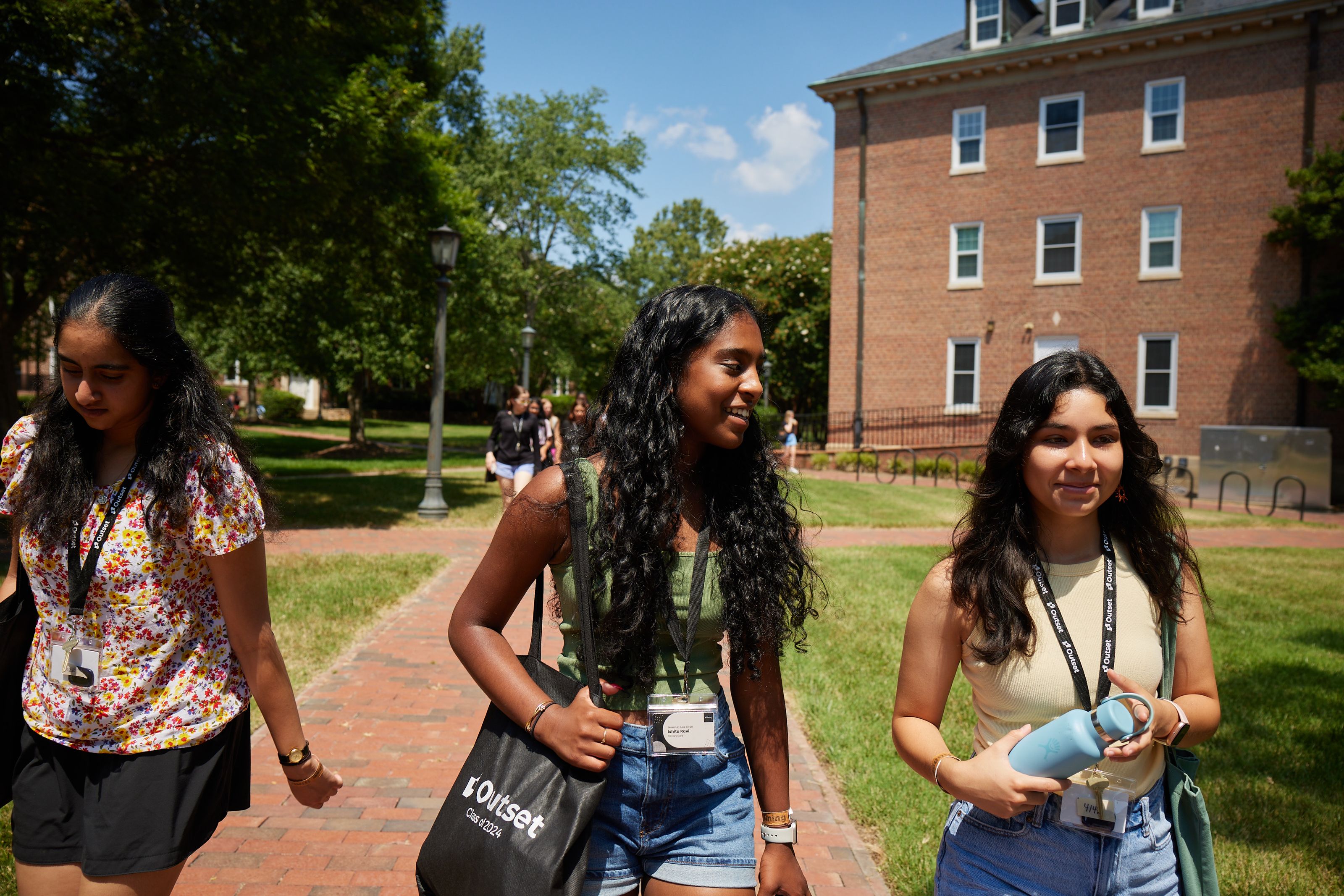 Outset: Summer Medicine Program for 9th-12th Graders