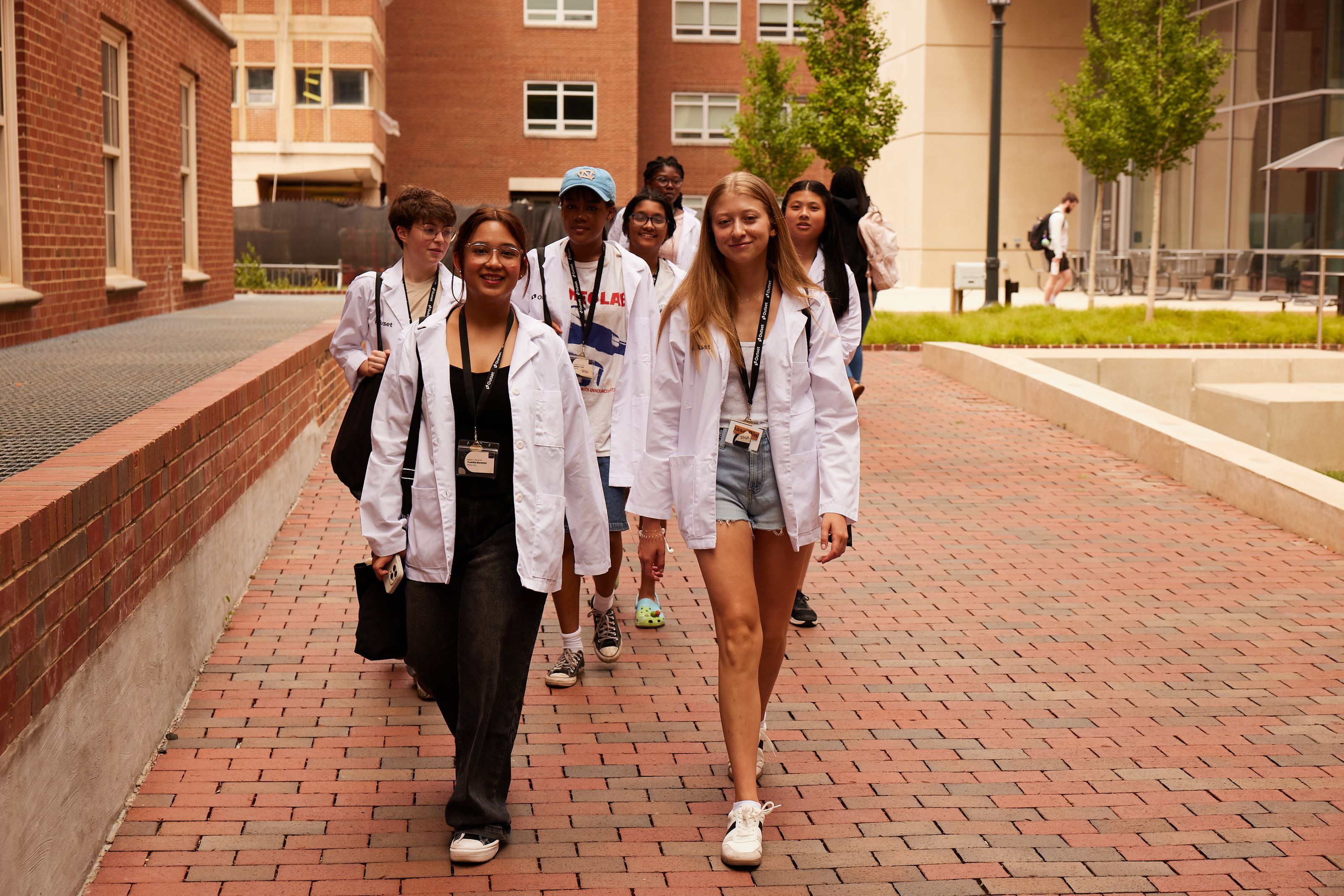 Outset: Summer Medicine Program for 9th-12th Graders