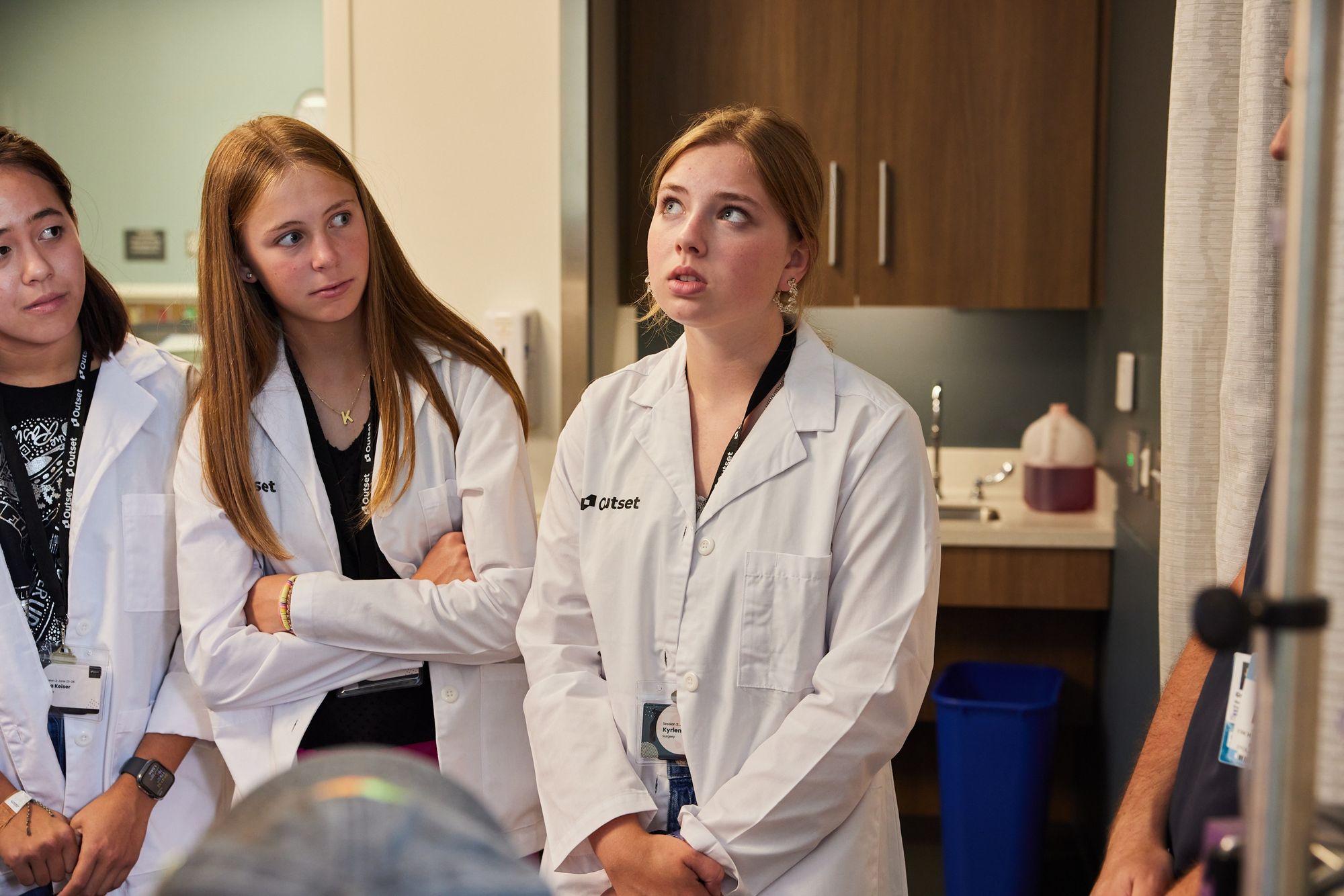 Outset: Summer Medicine Program for 9th-12th Graders