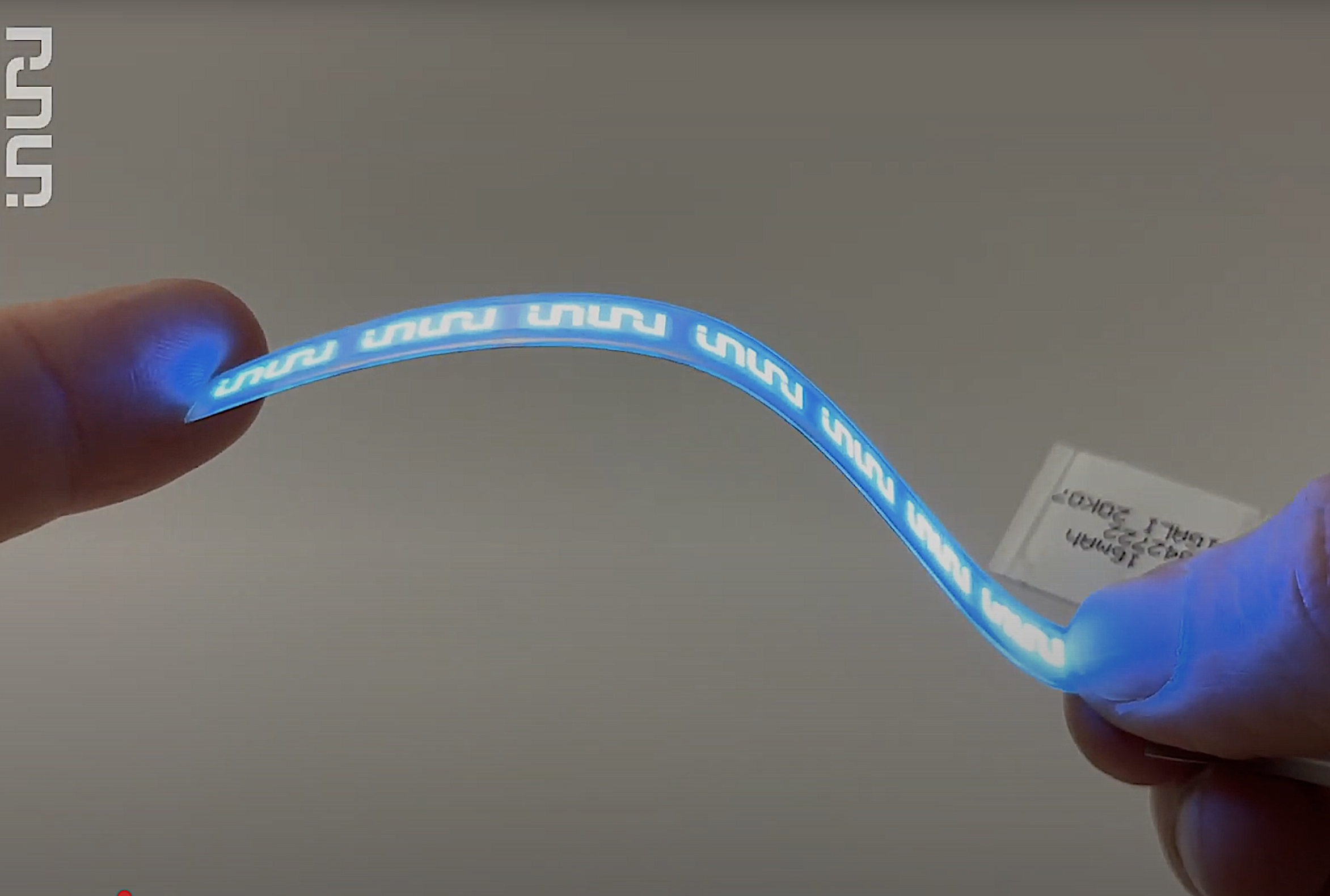 OLED vs LED vs LCD: What’s the Difference? (2025 Guide)