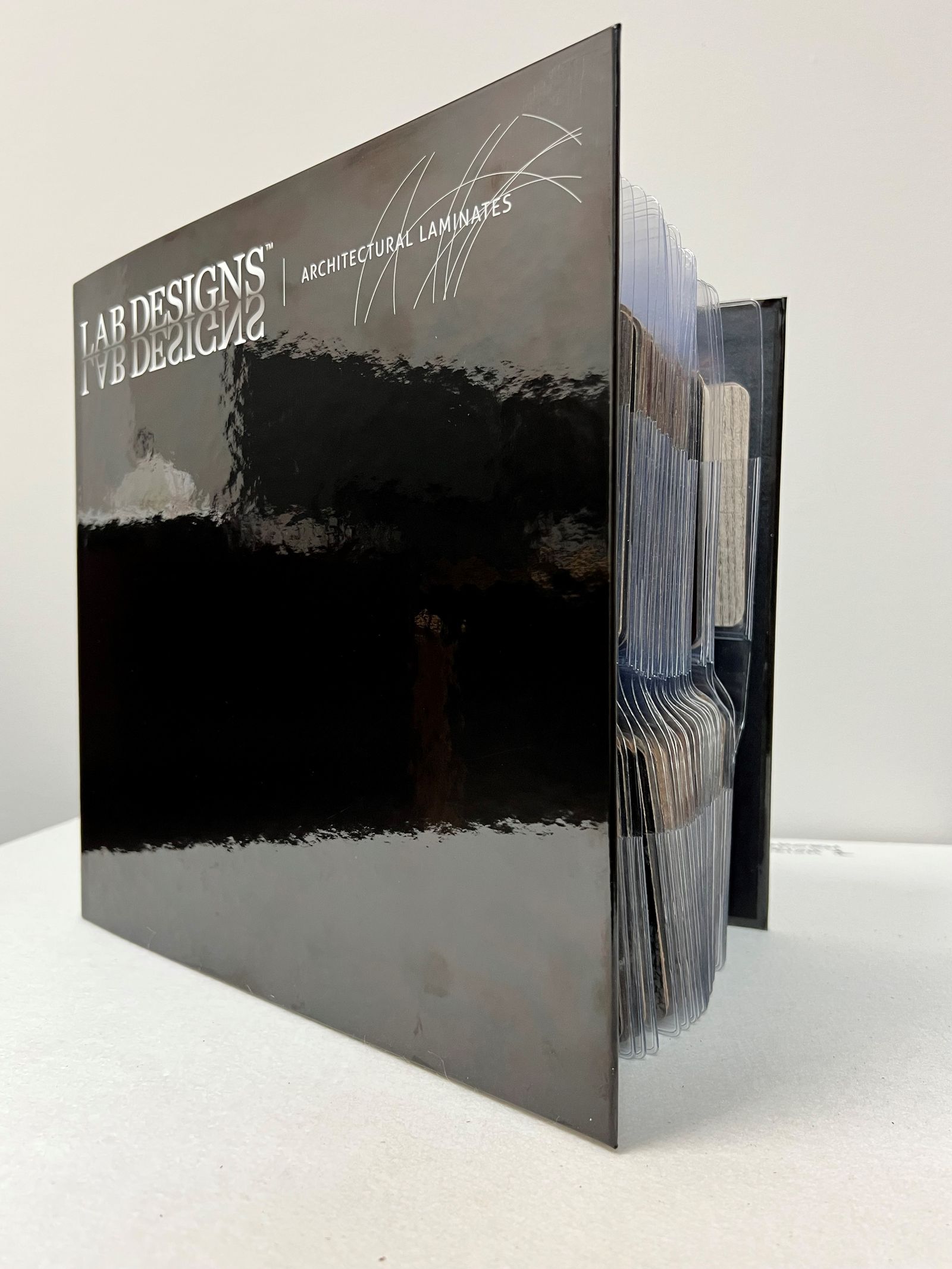 Roos International: Lab Designs