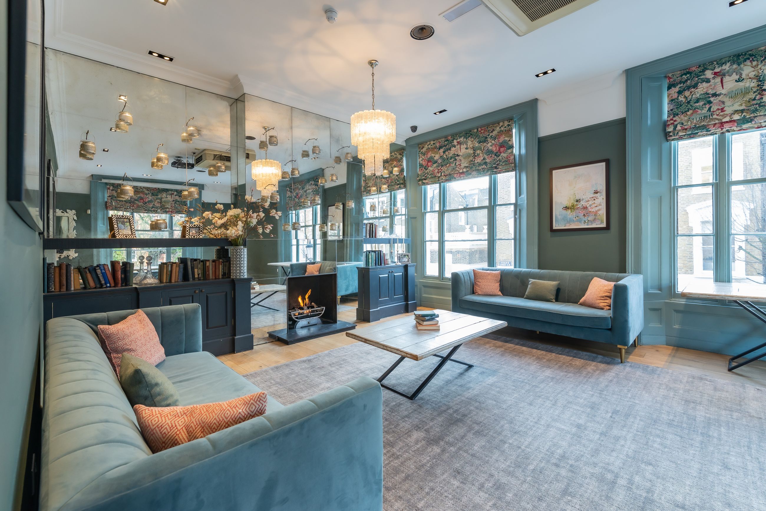 The Phene | Iconic Chelsea Pub and Garden