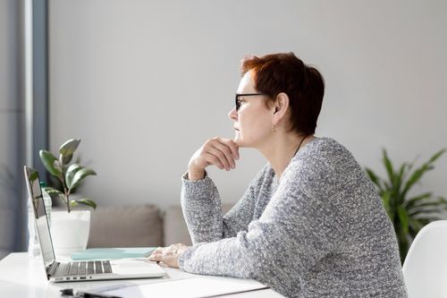 Comment codifier ses factures ? | Kolecto