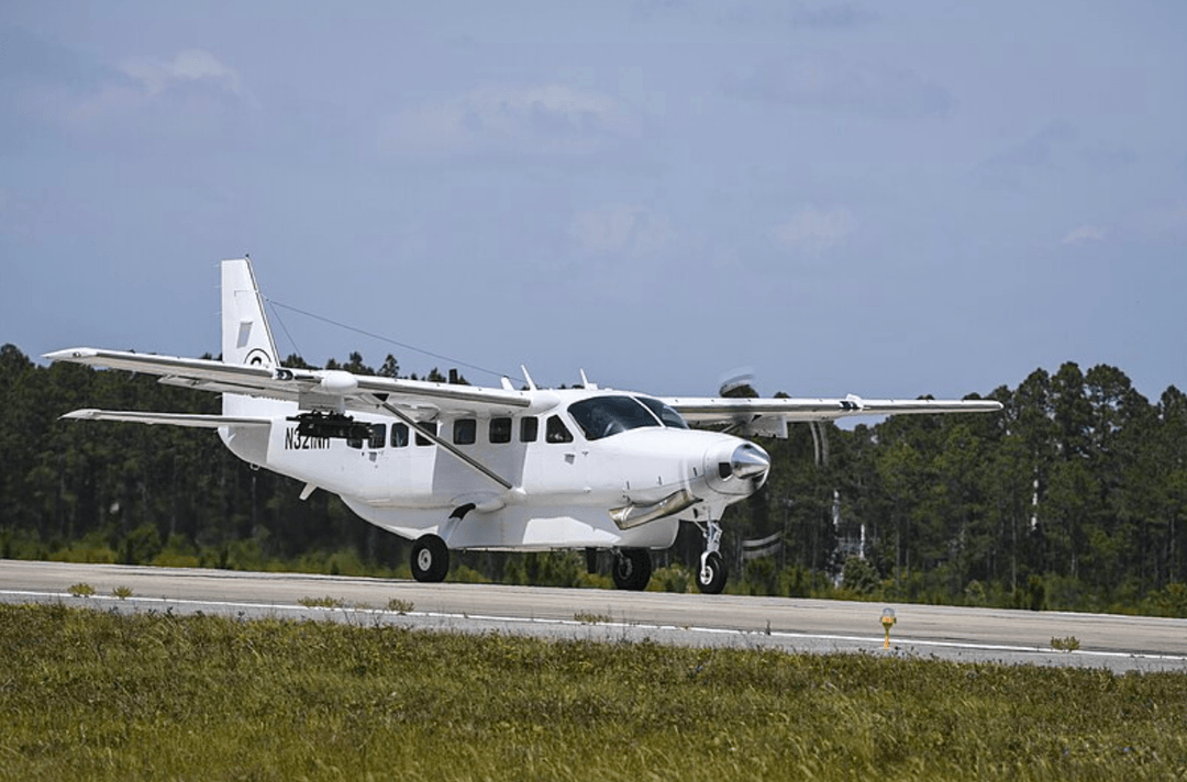 The Cessna AC-208 Combat Caravan: A Rugged & Versatile Light-Strike ...