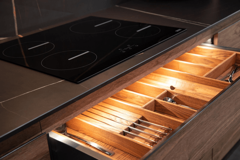 Recess Blue Kitchen: Stylish Design with Recessed Handles