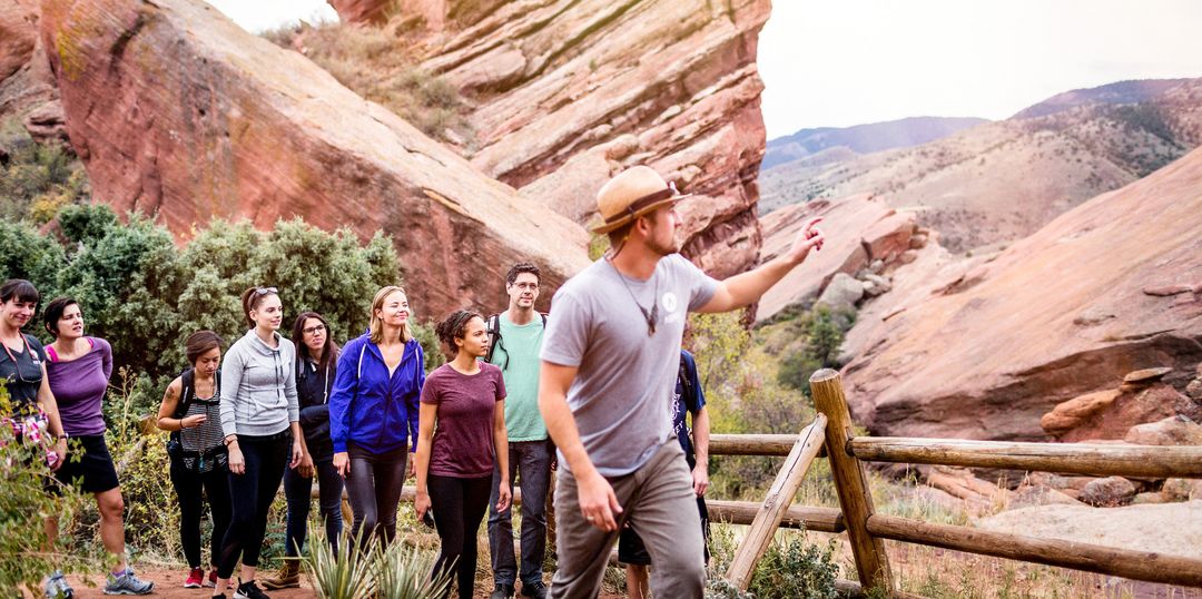 Aspire Tours | Pikes Peak Cog Railway & Garden of the Gods