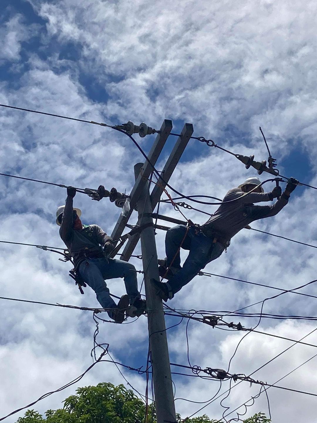 PANELCO III: Latest Bid Bulletin