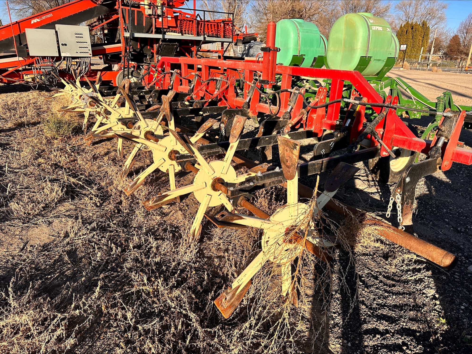 Ag Engineering Dammer Diker 8-row Hyd Reset