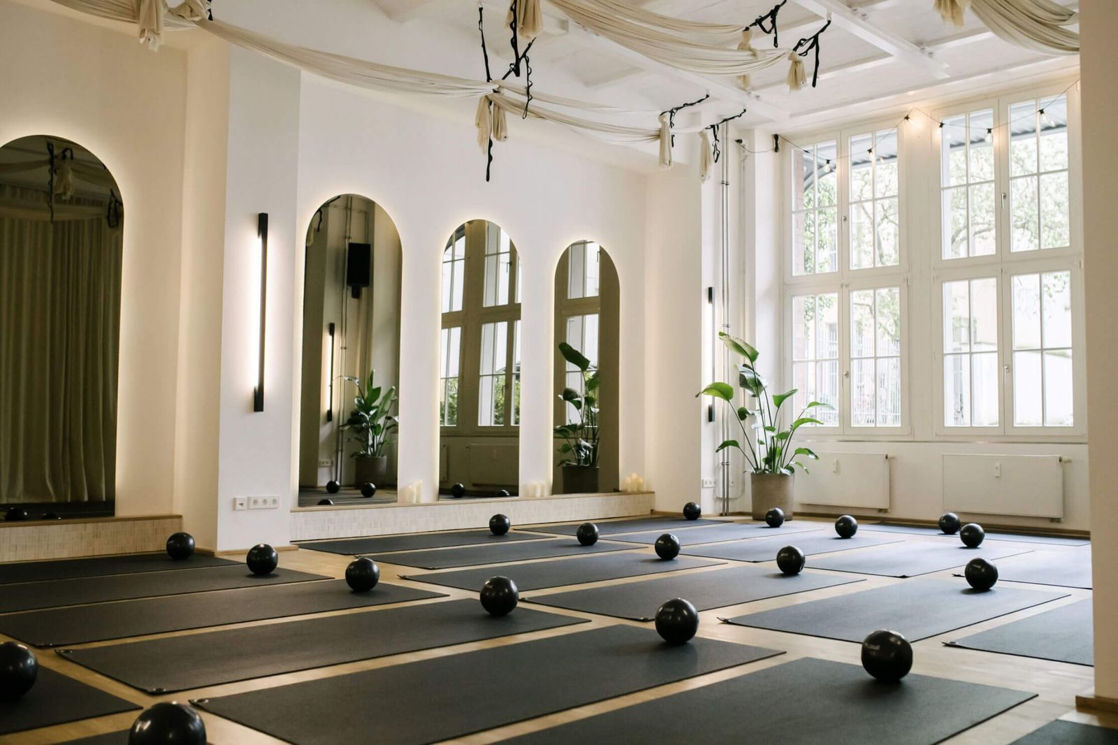 Hale.Now – Boutique Fitness & Wellbeing - 6x in Berlin & Online