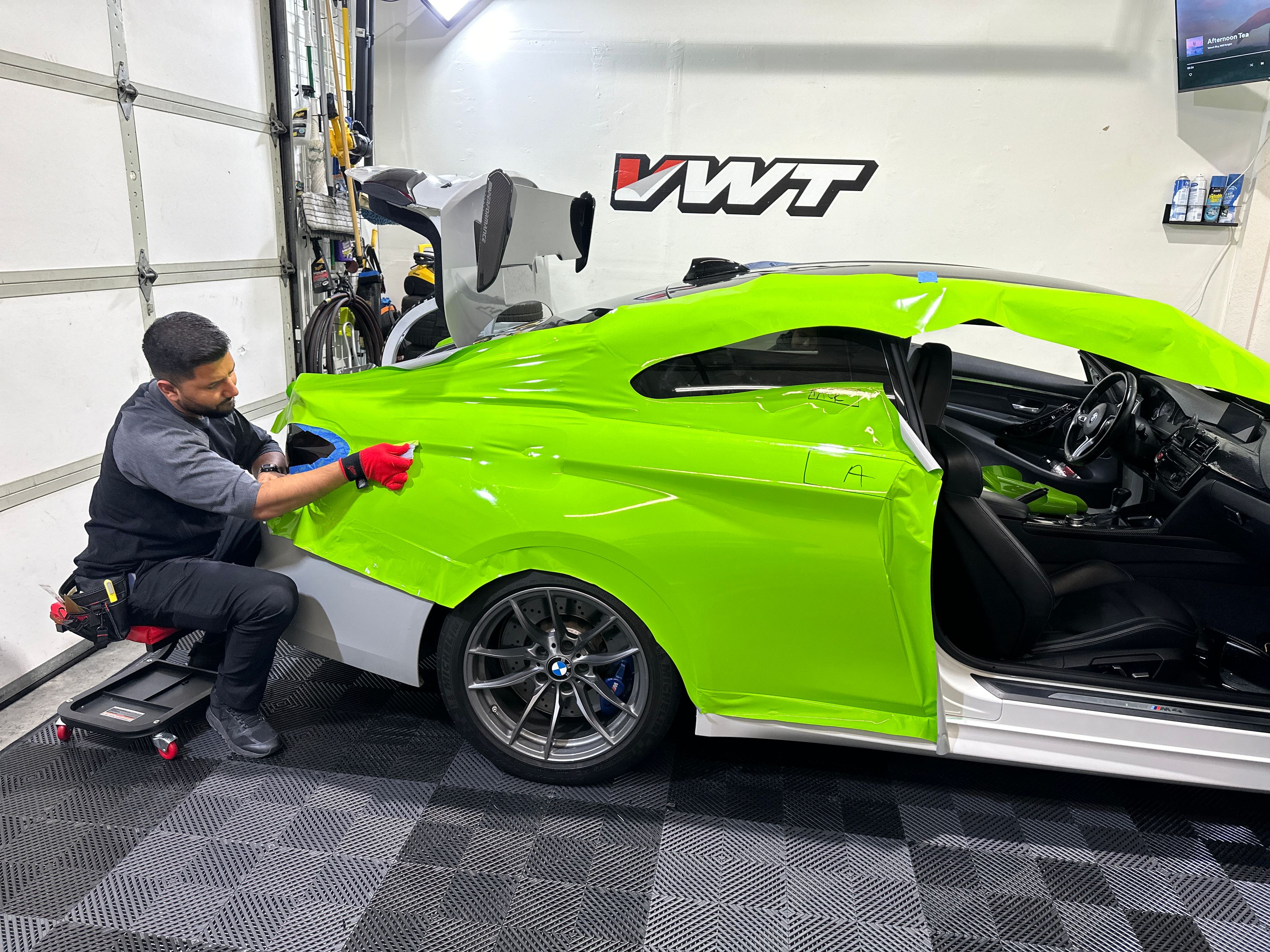 LEARN HOW TO WRAP LIKE A PRO